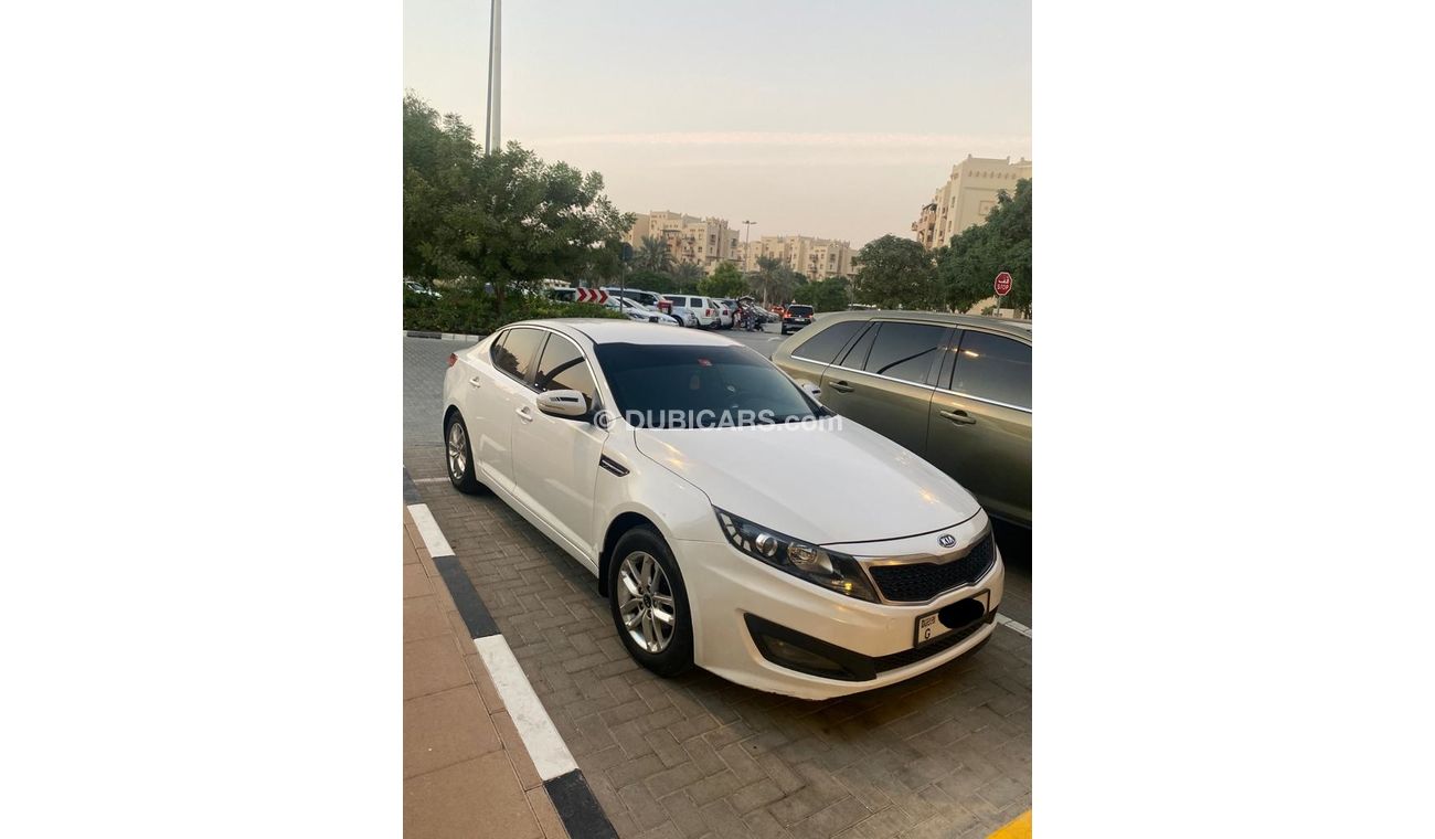 Used Kia Optima LX 2013 for sale in Dubai - 561649