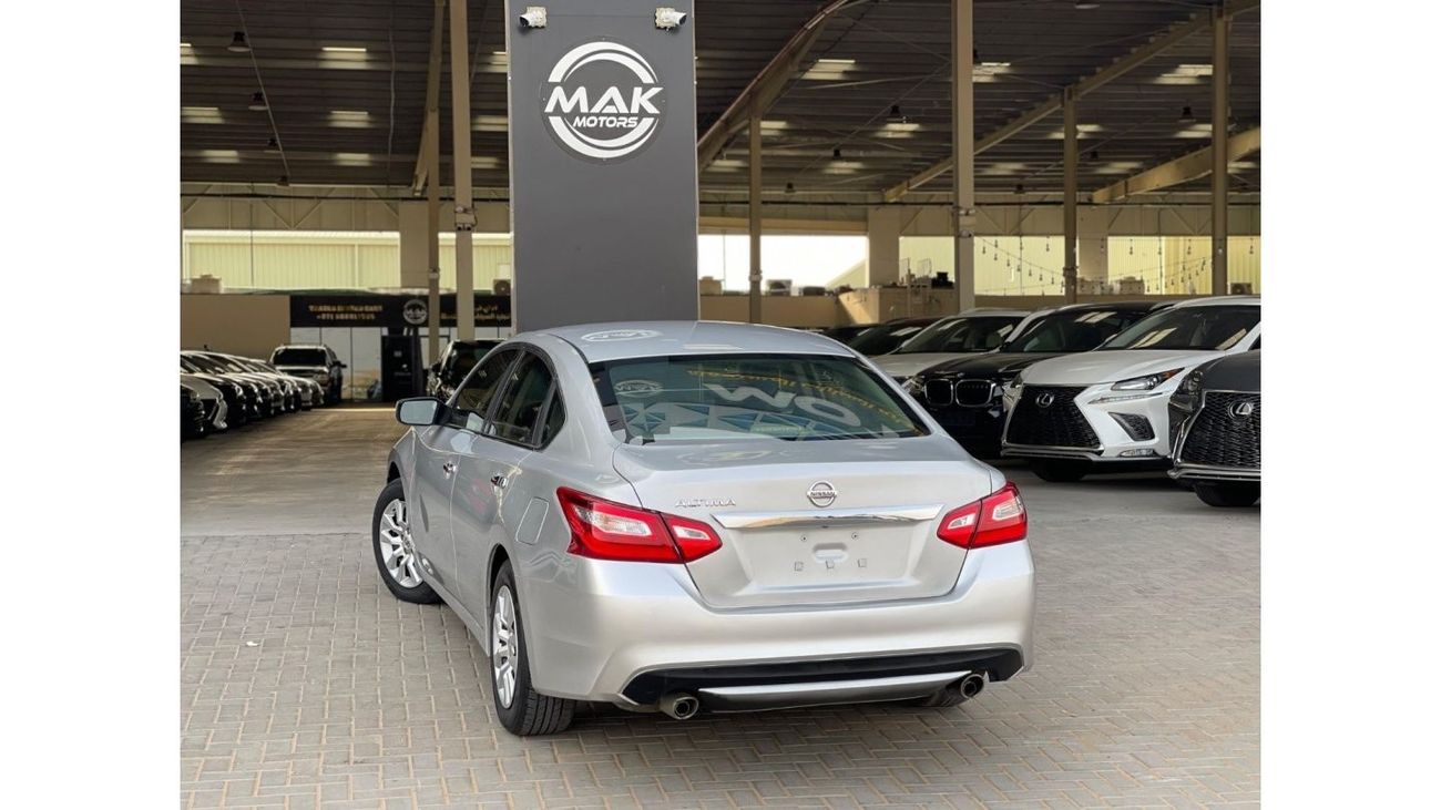 Used Nissan Altima SV 2016 for sale in Umm al-Quwain - 757417