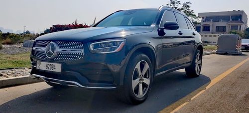 Used Mercedes-Benz GLC 300 2018 for sale in Dubai - 607502