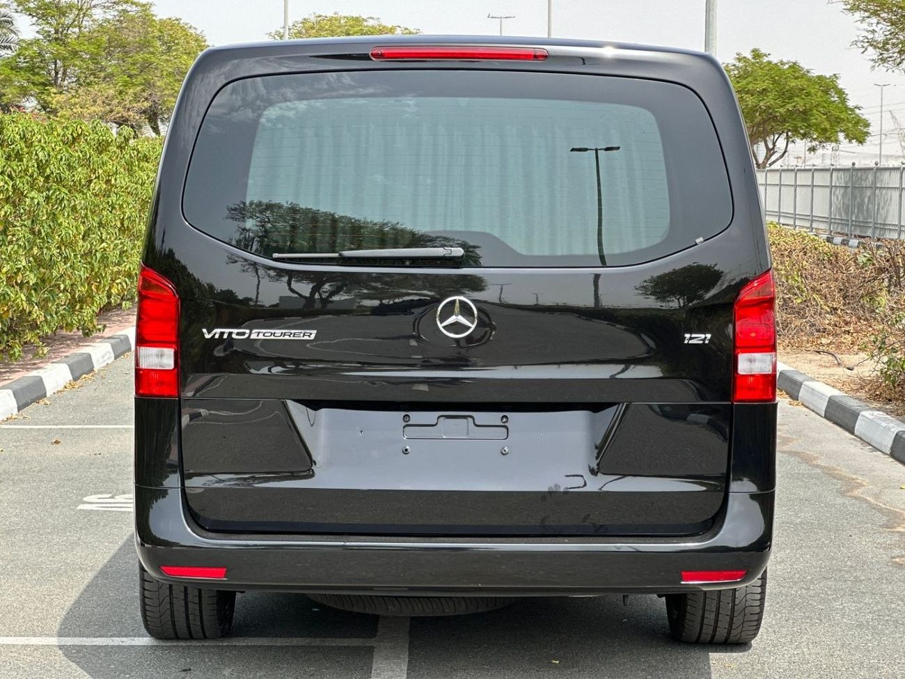 Used Mercedes-Benz Vito Mercedes Benz Vito Tourer 121 / GCC / 2020 ...