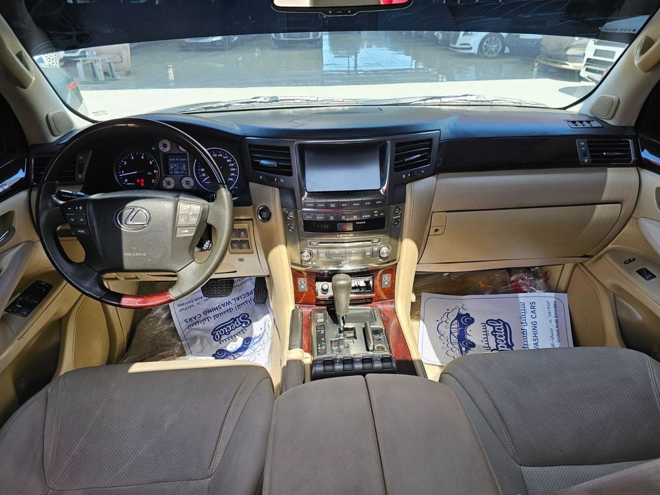 Used Lexus LX 570 2009 for sale in Dubai - 720129