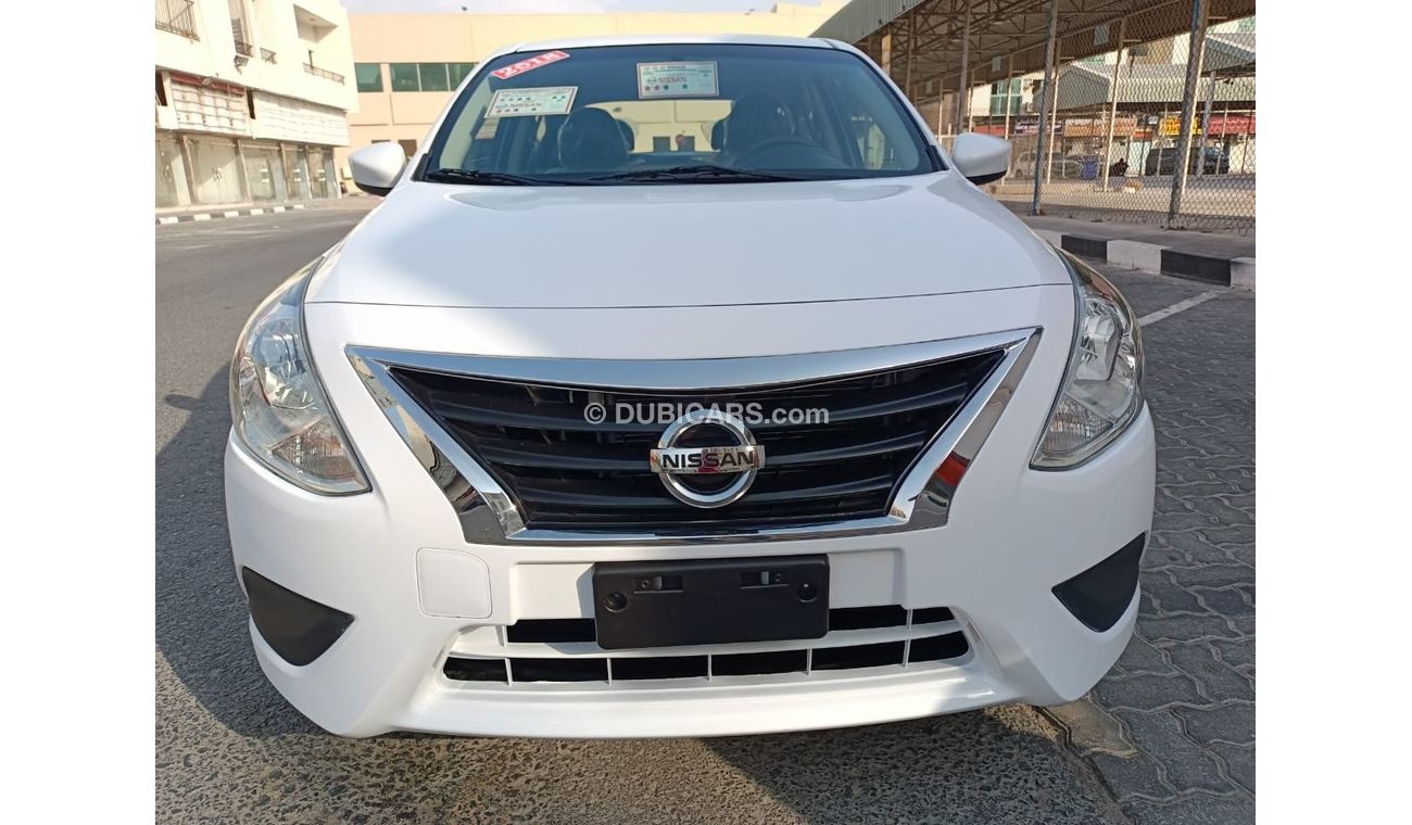 Used Nissan Versa 2018 for sale in Sharjah - 547952