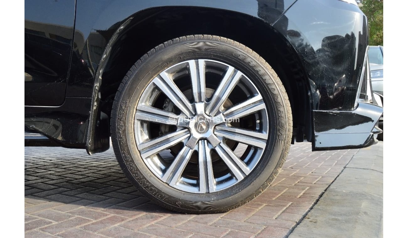 Used Lexus LX570 Full option clean car 2021 for sale in Dubai - 655144