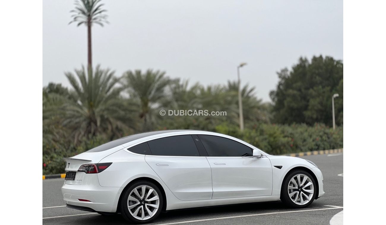 Used Tesla Model 3 Long Range 2020 for sale in Dubai - 548077