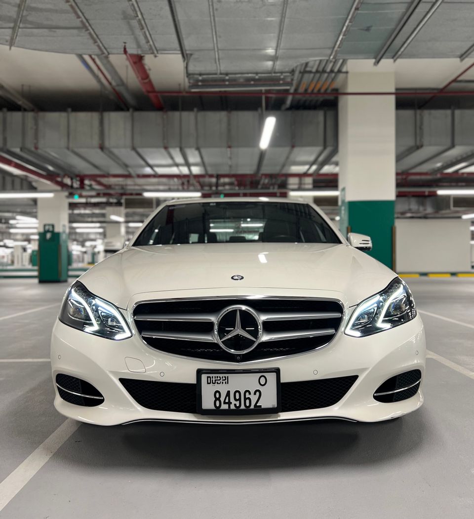 Used Mercedes-Benz E300 4MATIC 2015 for sale in Dubai - 741490
