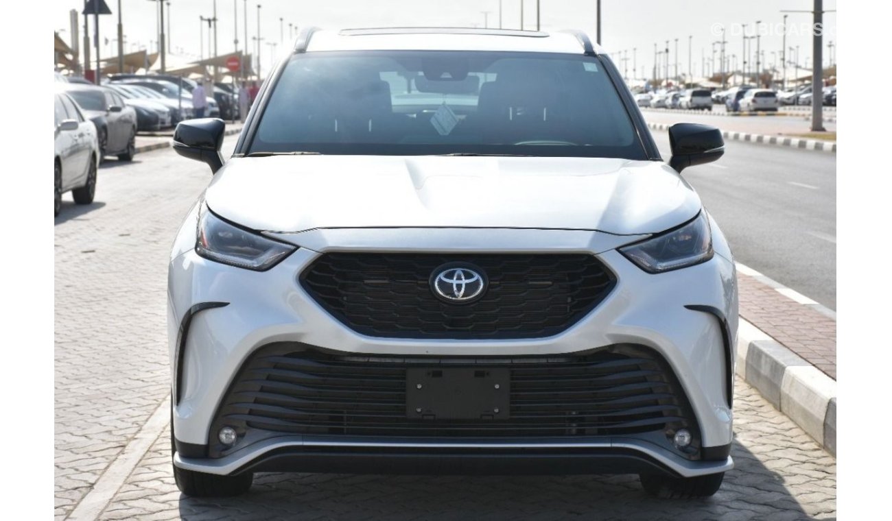Used Toyota Highlander X.S.E. A.W.D. | V6 | CLEAN | LOW MILEAGE 2022 ...