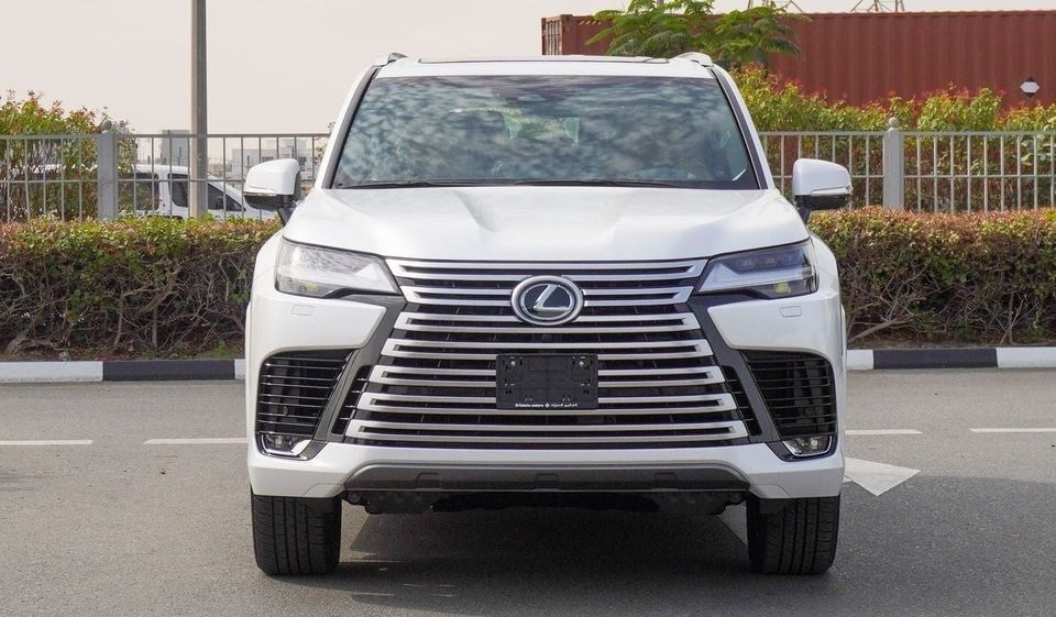 جديدة لكزس LX700h 3.5L V6 2025 للبيع في دبي - 830295