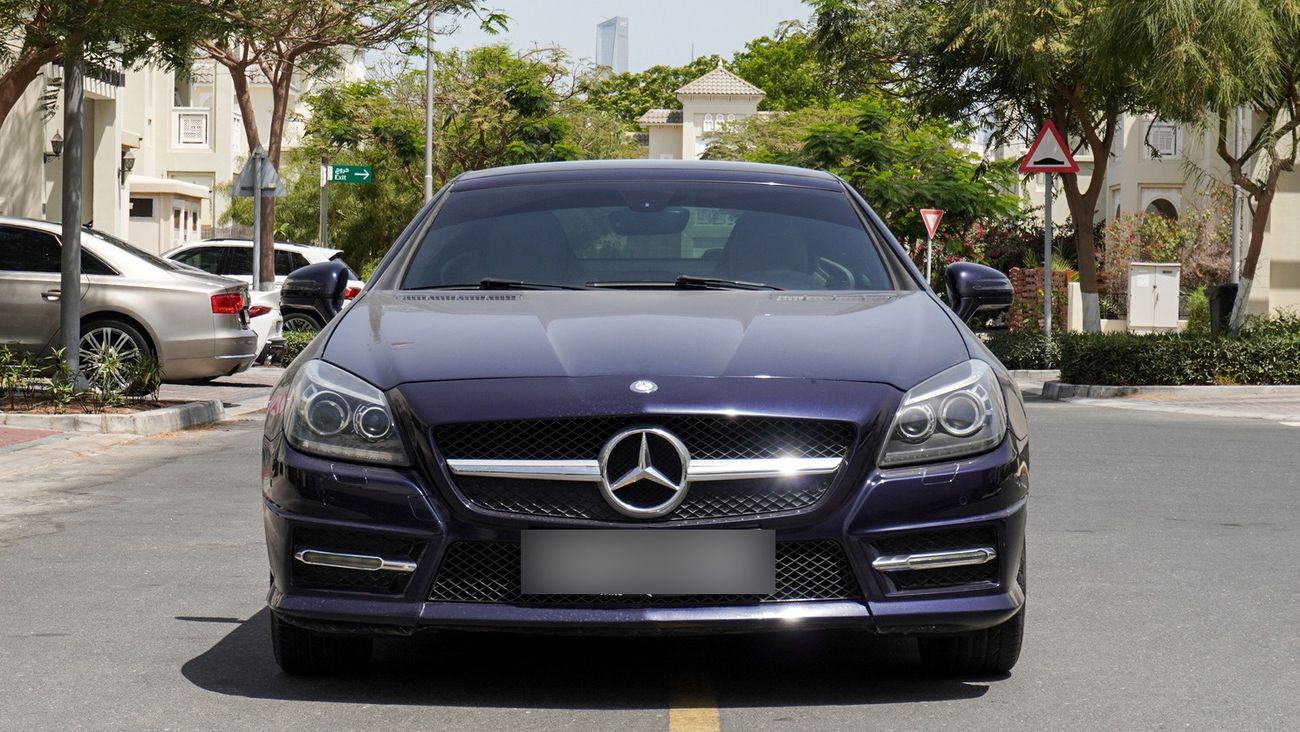 مستعملة مرسيدس بنز SLK 200 Std 1.8L 2016 للبيع في دبي - 850217