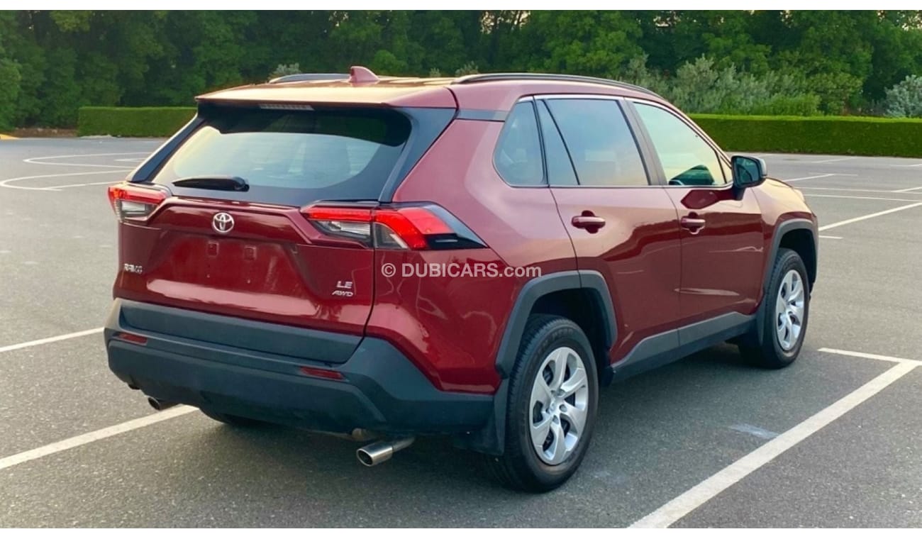 Used Toyota RAV4 LE 2020 for sale in Sharjah - 681268