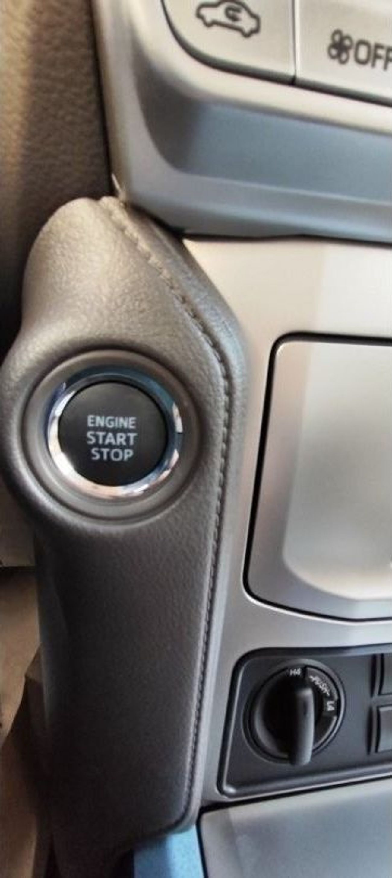 New Toyota Prado TXL 2.8L Turbo Engine 4WD Diesel GCC spec 2023 Model ...