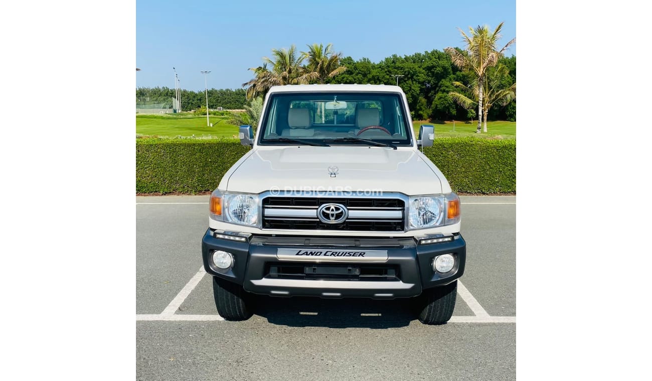 Used Toyota Land Cruiser Pick Up Good condition car GCC 2013 for sale ...