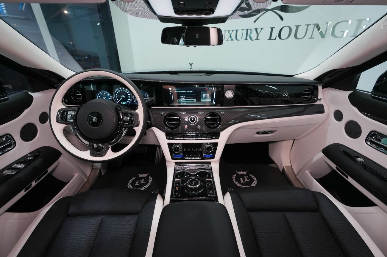 جديدة رولز رويس جوست 6.75T Short Wheelbase 2024 للبيع في دبي - 899883