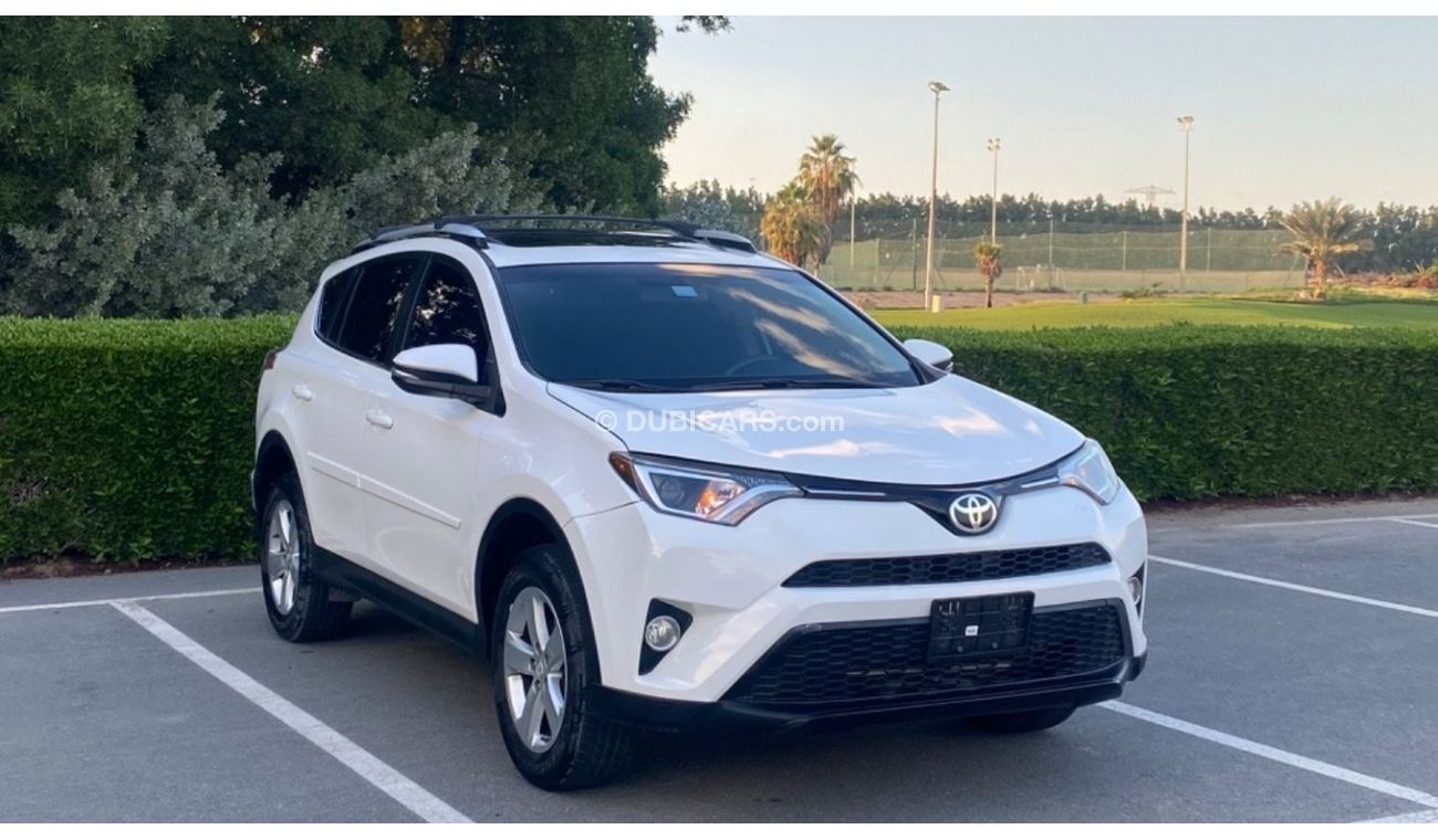 Used Toyota RAV4 Full Option 2013 for sale in Sharjah - 694510