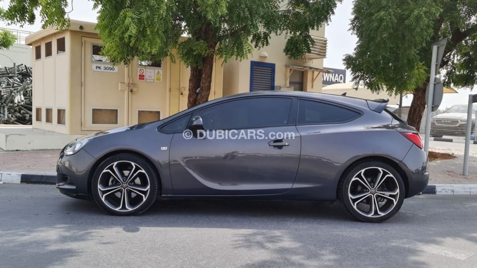 Used Opel Astra GTC 2016 1.4L Turbo GCC Perfect Condition 2016 for sale ...