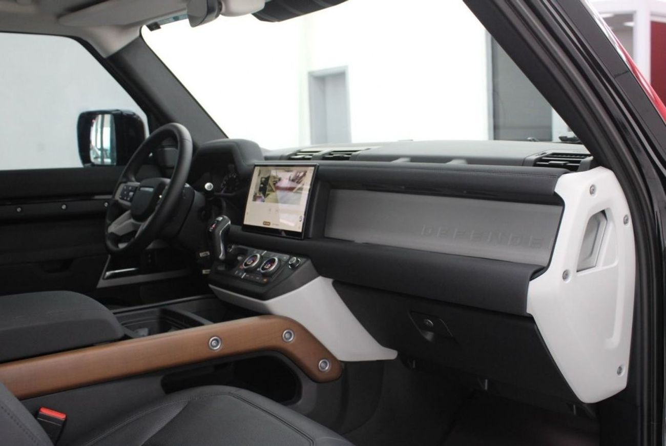 Used Land Rover Defender DEFENDER 90 - P400 - BRAND NEW CONDITION 2023 ...