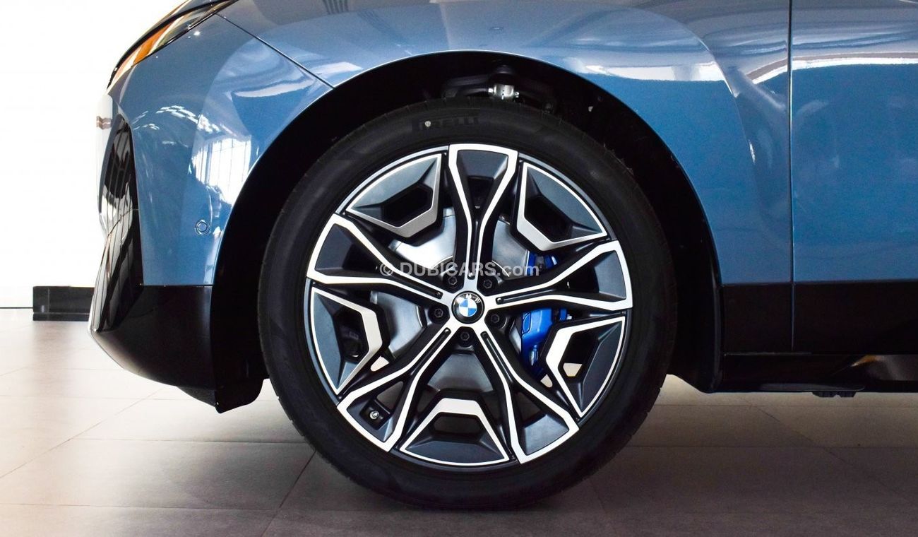 Used BMW iX XDrive 40 2023 for sale in Abu Dhabi - 605500