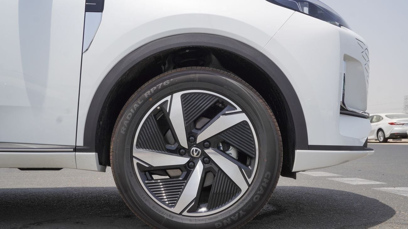 New Changan CS35 Plus Brand New Changan CS55 Plus 2025 1.5L FWD Petrol |White/Black |N-CS55-PLUS ...