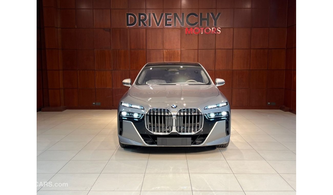 New BMW 760Li 760i KIT M POWER 2023 for sale in Dubai - 619162