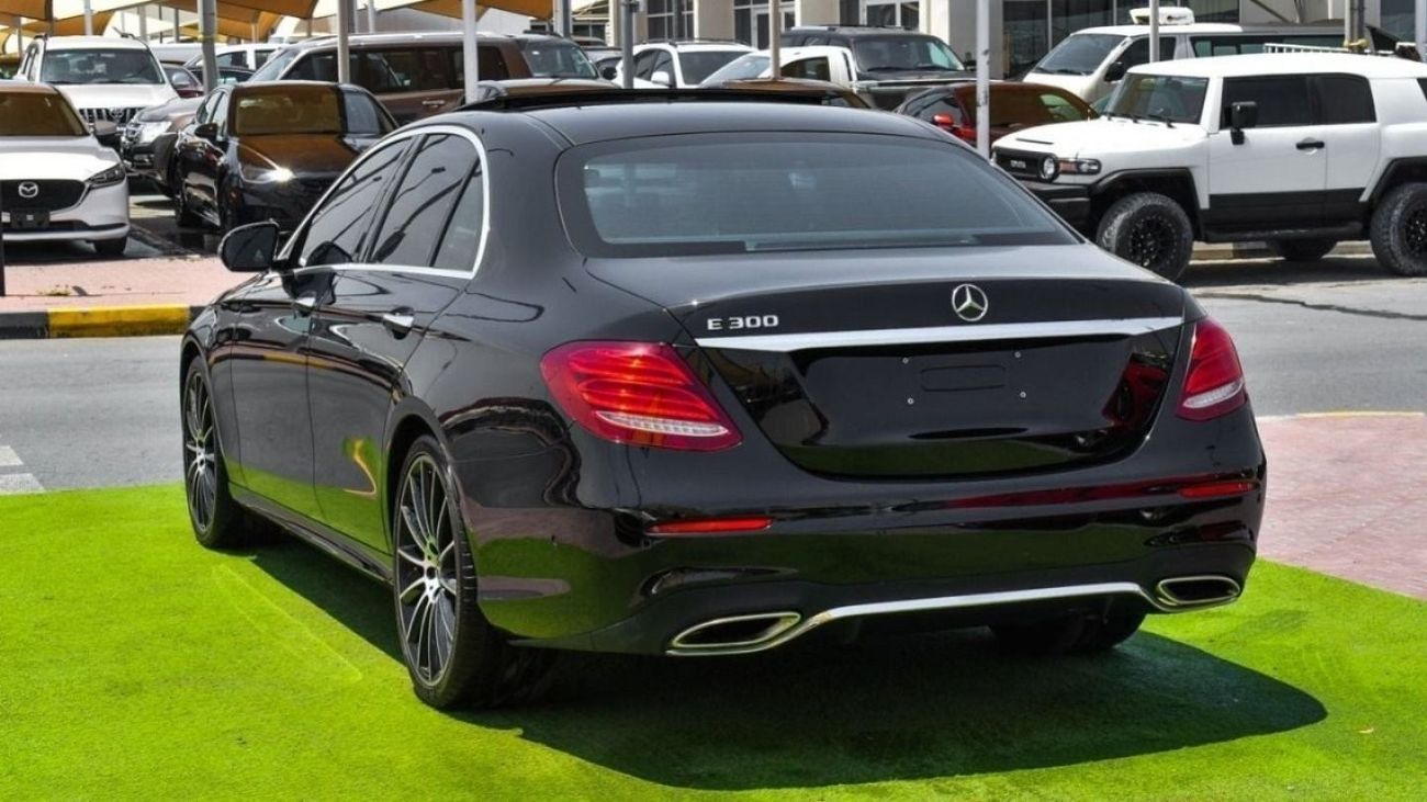 Used Mercedes-Benz E300 Premium 2020 for sale in Dubai - 736814
