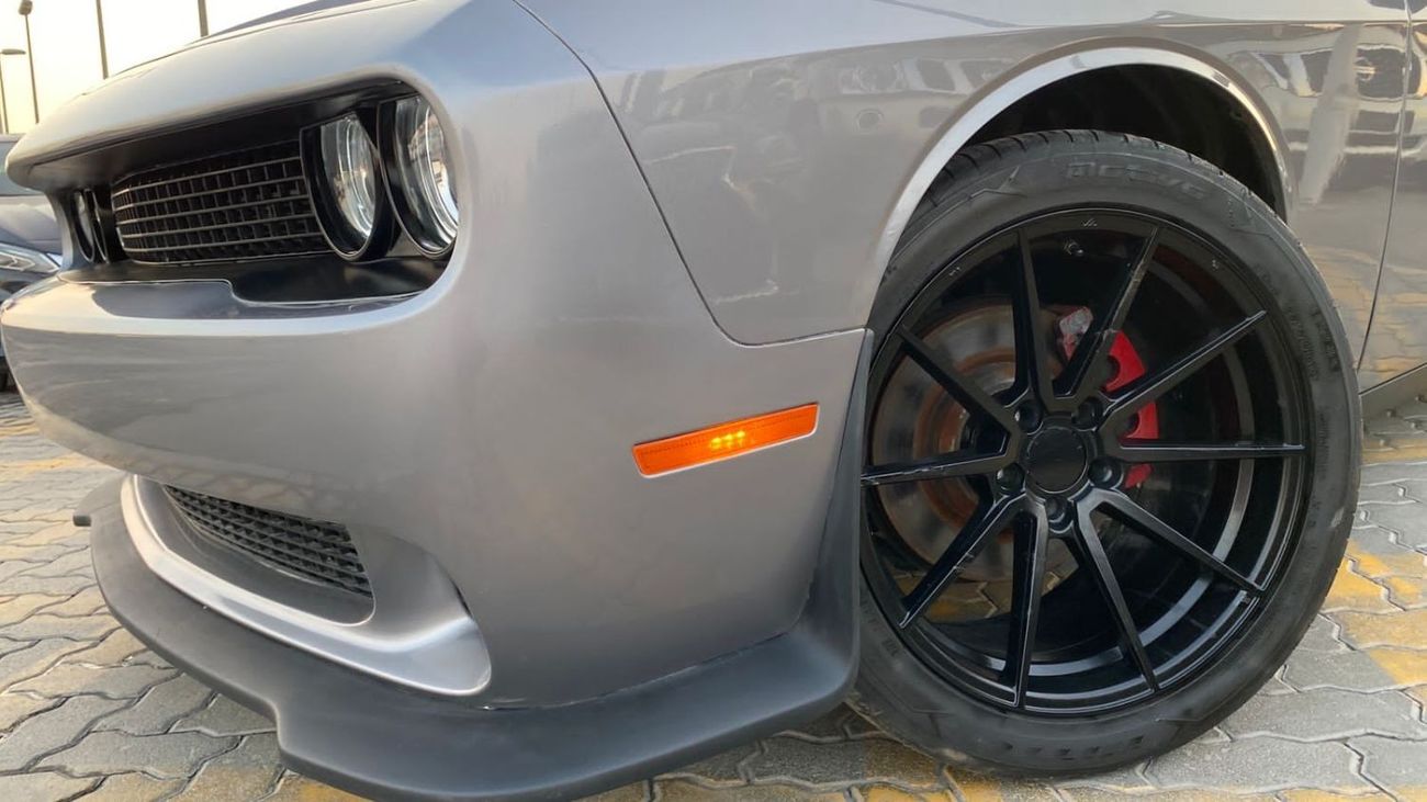 Used Dodge Challenger Full option 2015 for sale in Sharjah - 543852