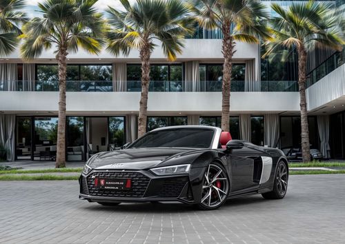 Audi R8 Price in UAE, Images, Specs & Features