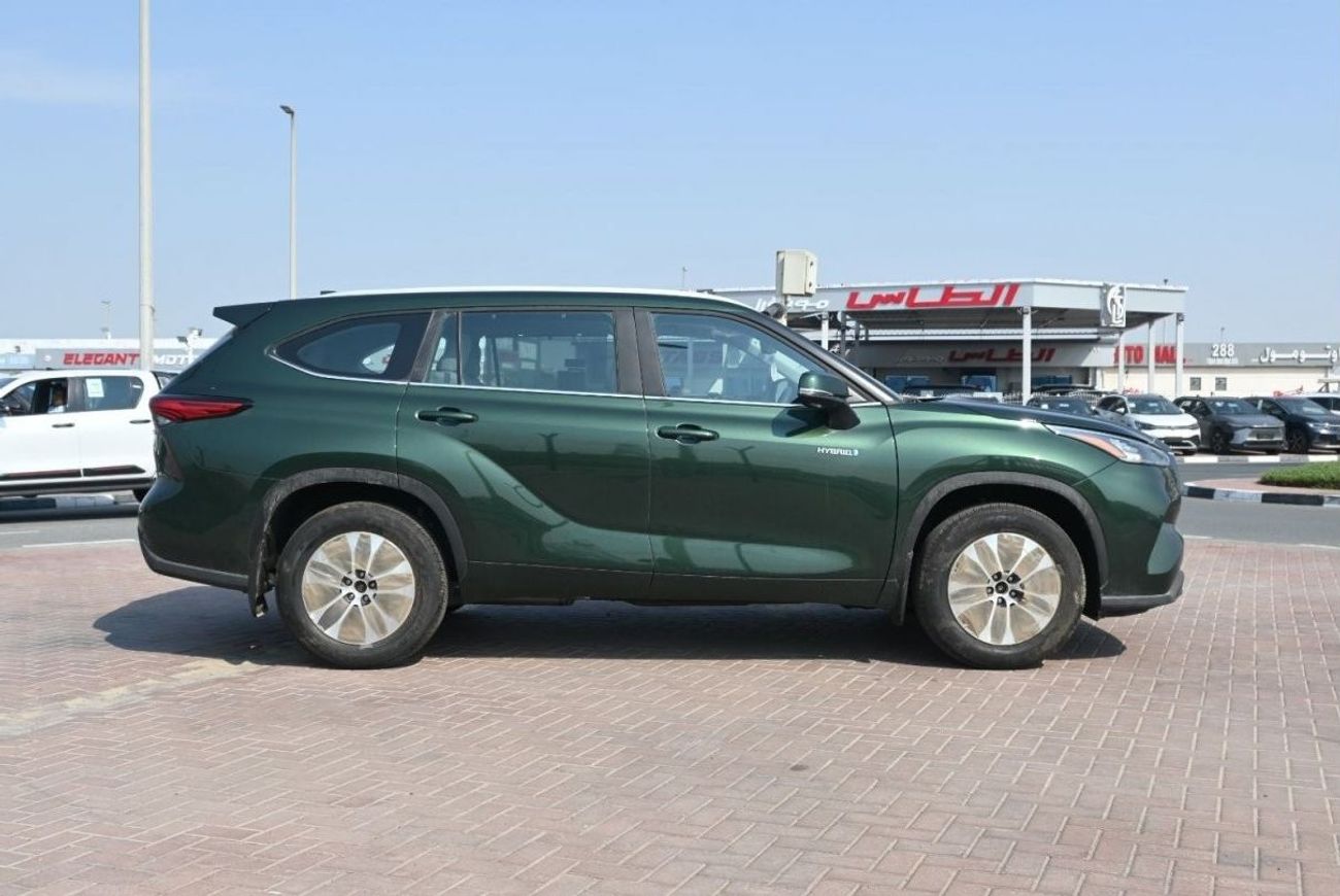 New Toyota Highlander HIGHLANDER GLE 2.5L HYBRID 2023 2023 for sale in Dubai - 682164