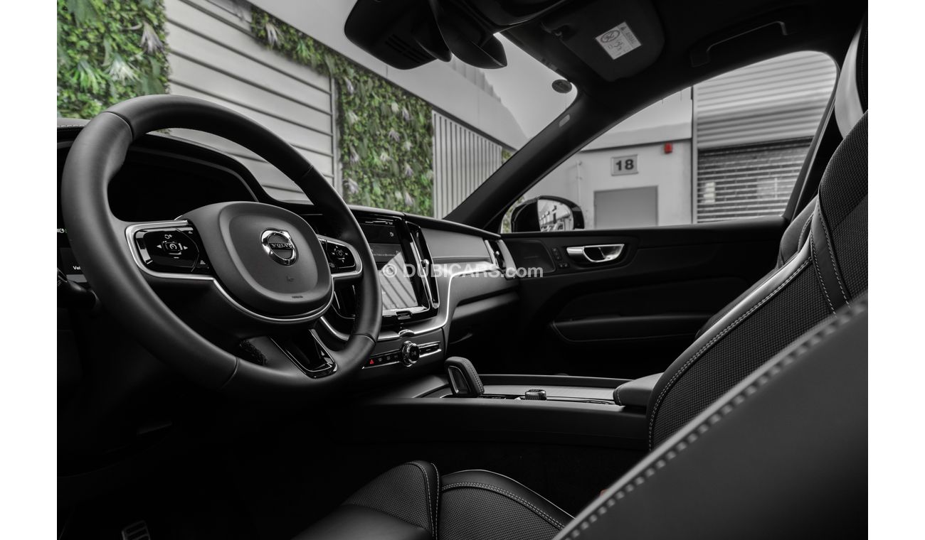 Used Volvo XC60 B5 R-DESIGN | 3,915 P.M | 0% Downpayment | Perfect ...