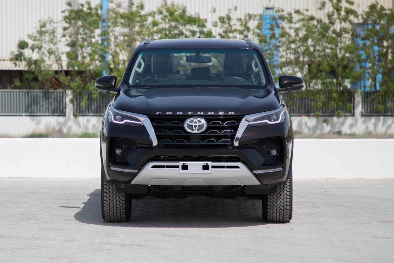 New 2023 Toyota Fortuner 4.0 Adventure - Phantom Brown inside Black ...