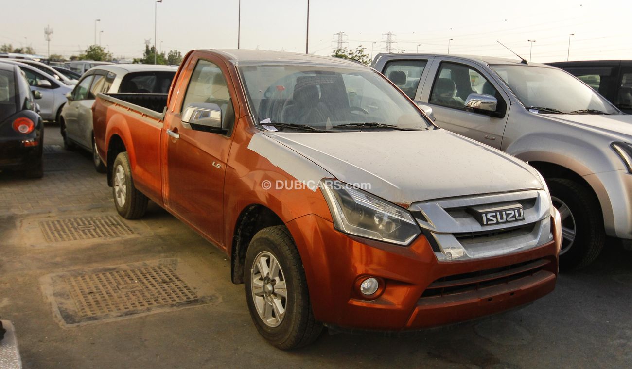 New Isuzu DMax Ls 2016 for sale in Dubai - 100648