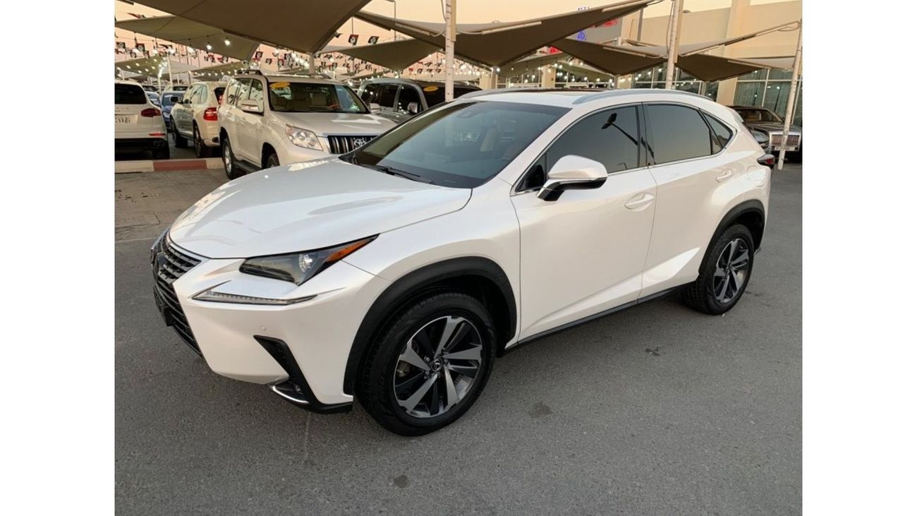 Used Lexus NX300 2019 for sale in Sharjah - 712884