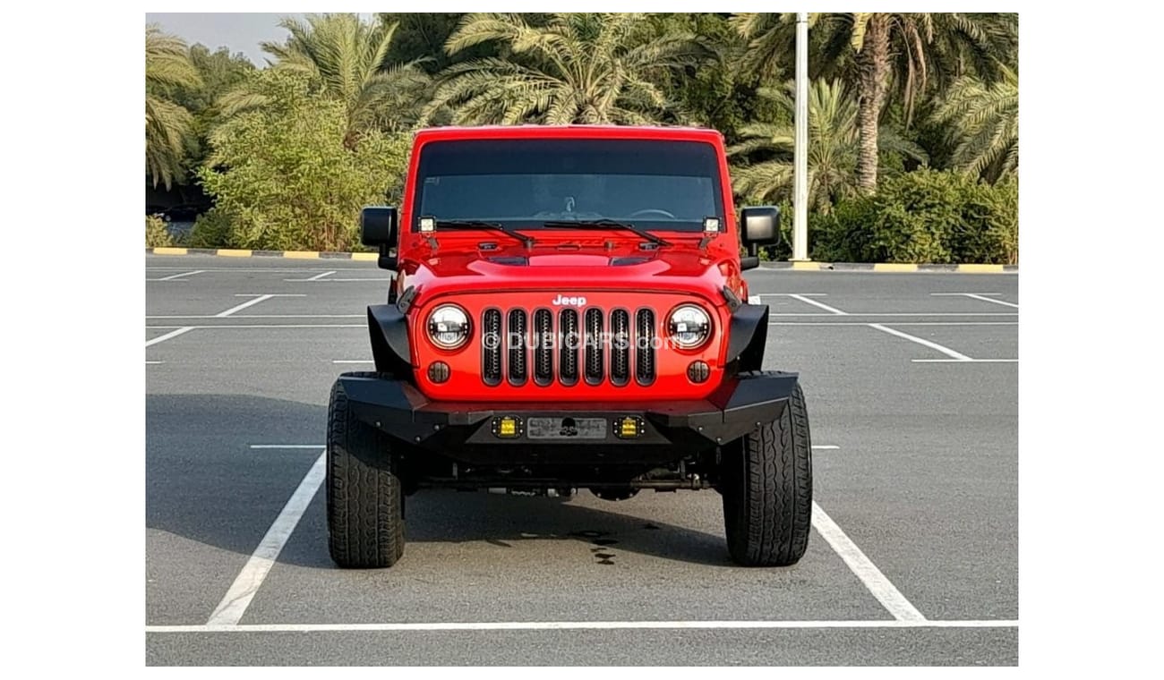 Used Jeep Wrangler Sahara 2015 for sale in Dubai - 640259