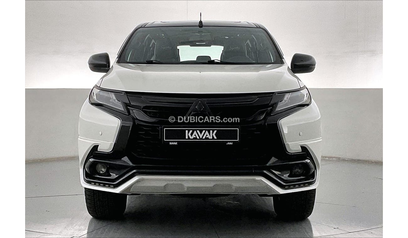 Used Mitsubishi Montero Signature Edition 2019 for sale in Dubai - 673232