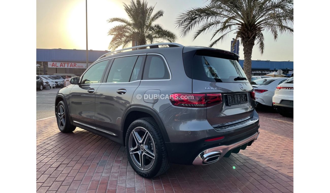 Used Mercedes-Benz GLB 200 Std 2021 for sale in Dubai - 590653