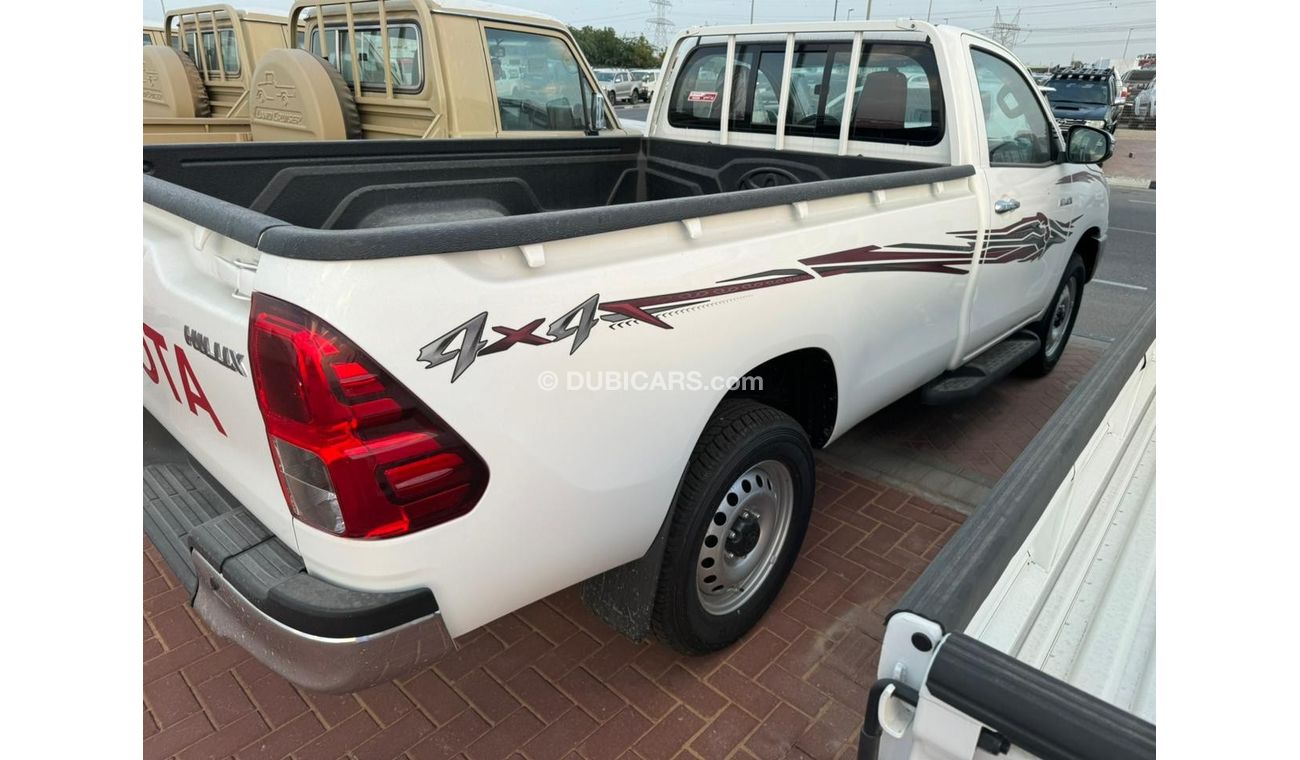 New Toyota Hilux 2700L PETROL SC MANUAL ZERO KM 2024 for sale in Dubai - 700906