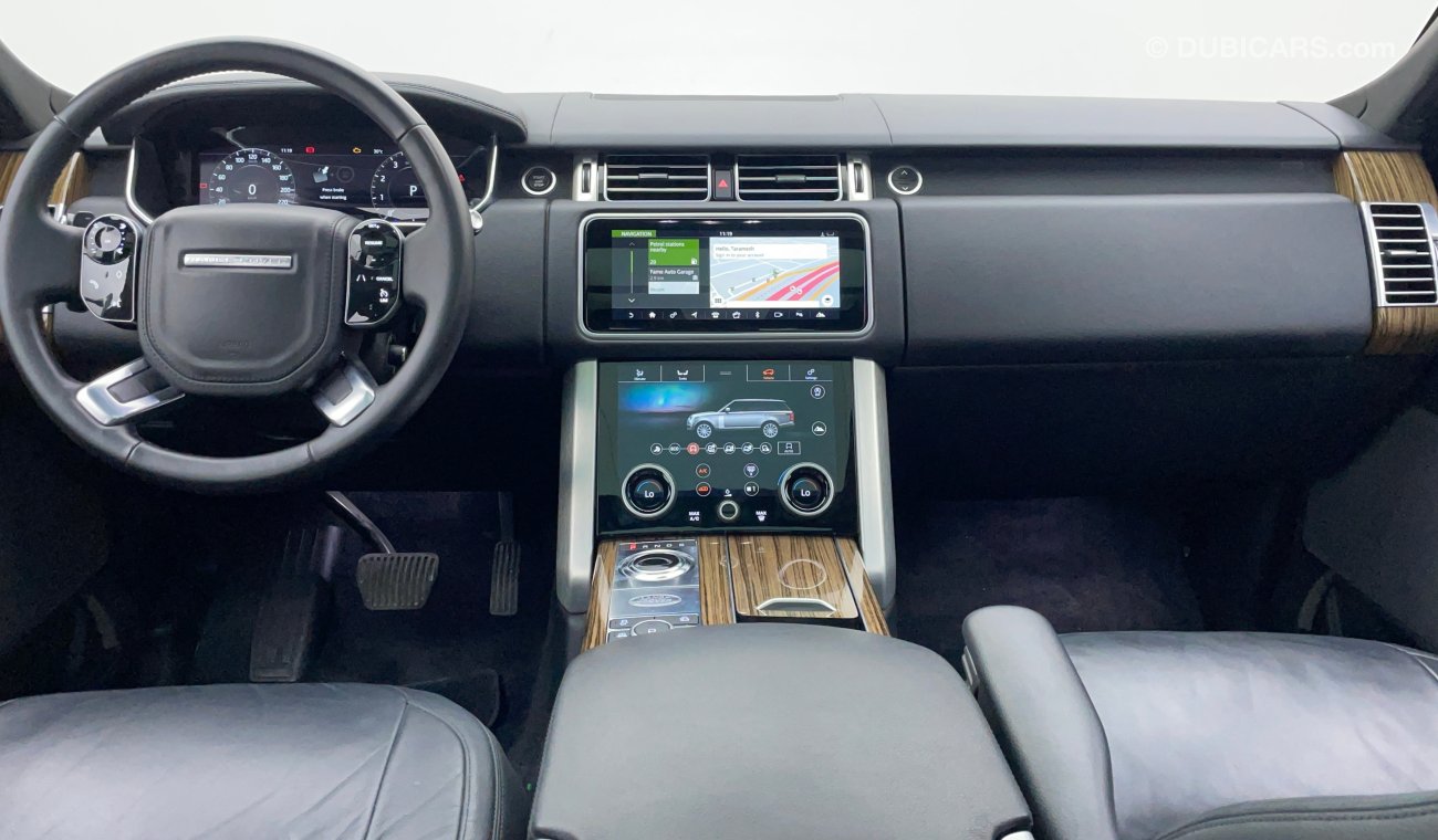 Used Land Rover Range Rover VOUGE 3000 2018 for sale in Dubai - 472749