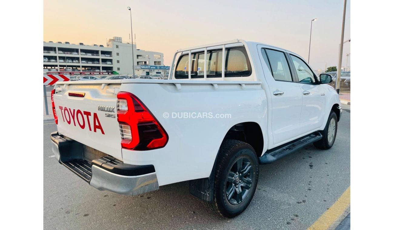 New Toyota Hilux GLX 2.7 4x4 petrol manval 2022 for sale in Dubai - 553348