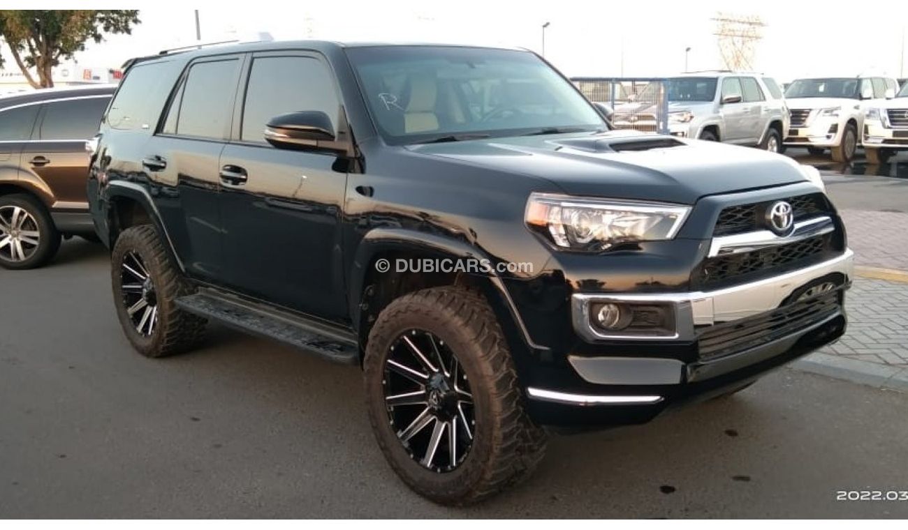 مستعملة تويوتا Runner4 Toyota 4runner 6 cylinder leather seats electric ...