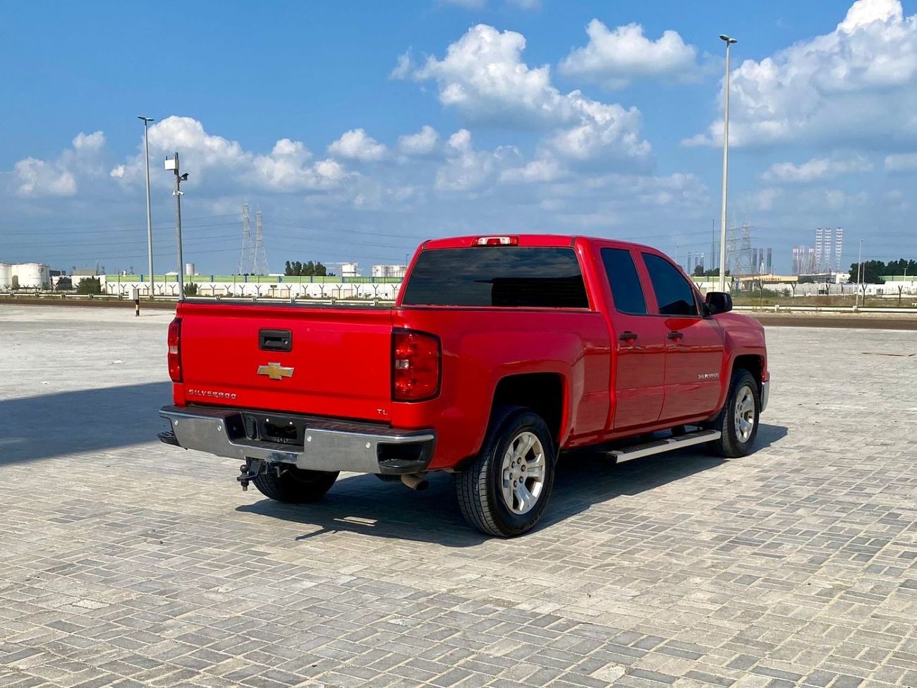 Used Chevrolet Silverado LT2 Z71 2014 for sale in Dubai - 701150