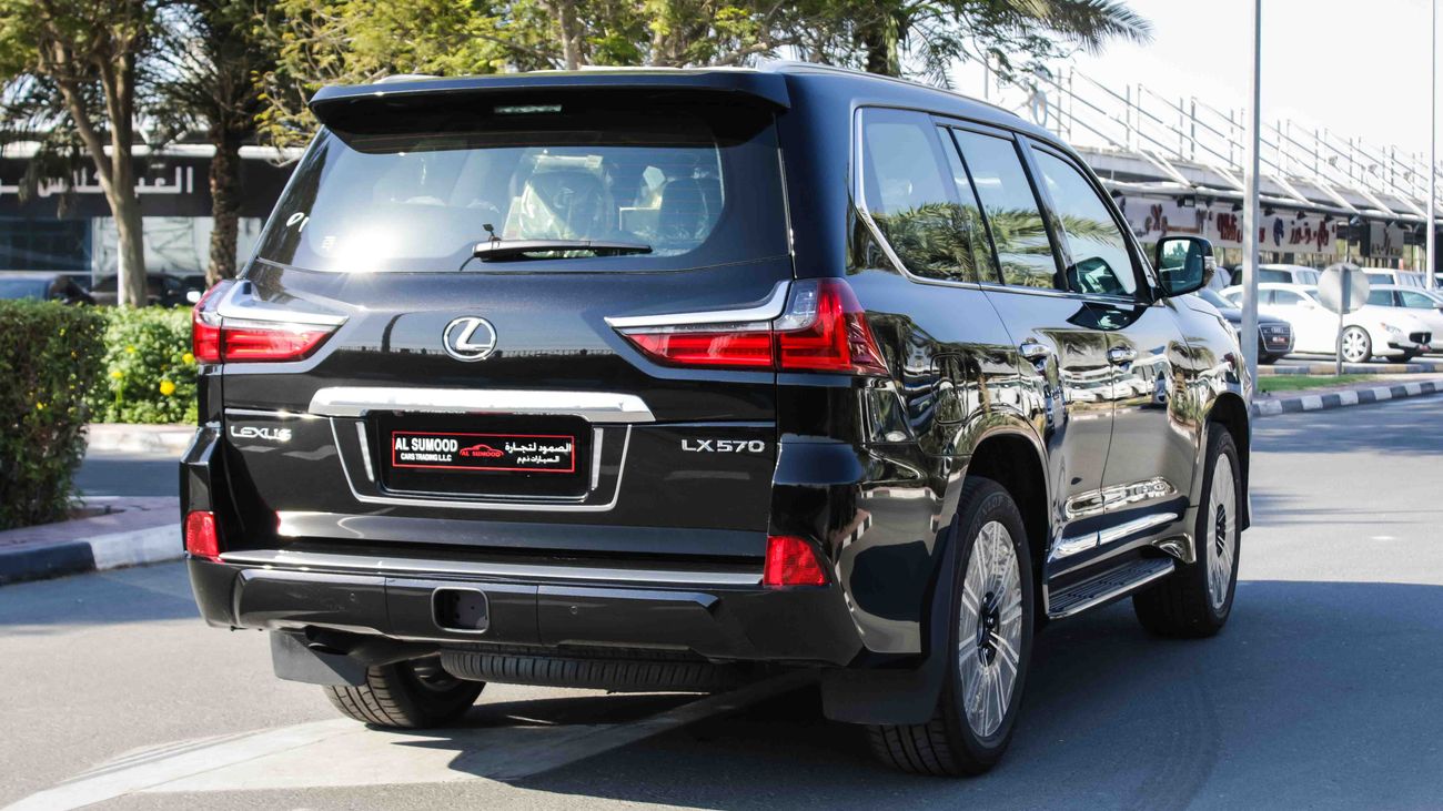 New Lexus LX570 2018 for sale in Dubai - 150322
