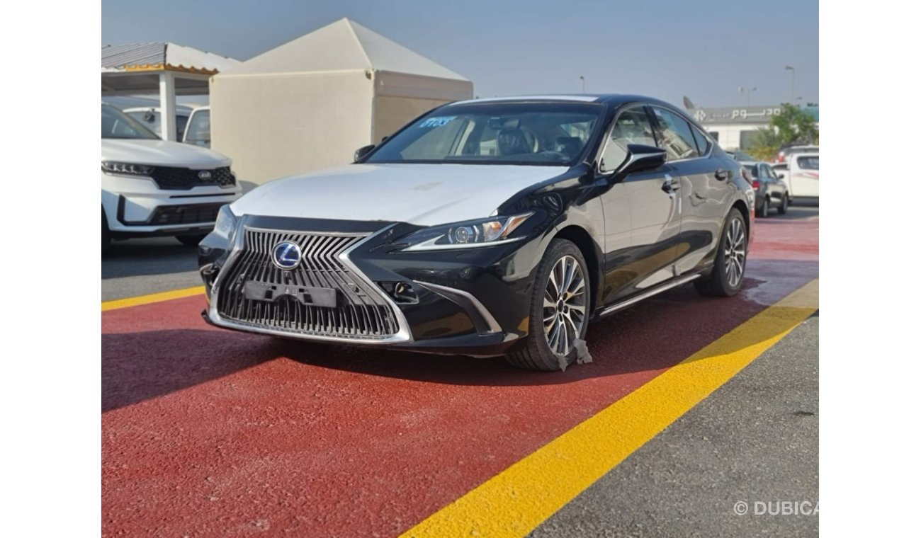 New Lexus ES 300 Lexus ES300h (AXZH10) 2.5L Sedan FWD 4 Doors Black Hybrid Euro 4 Model 2019 ...