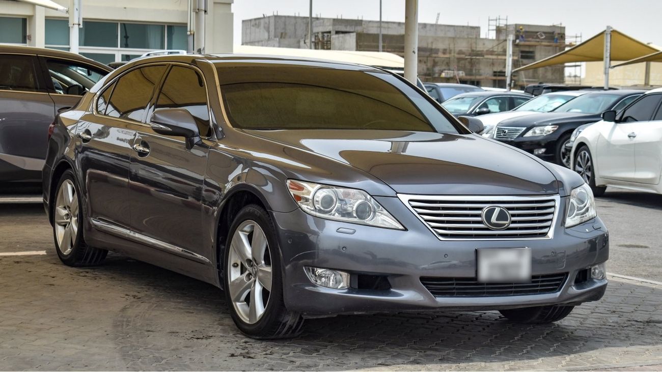 Used Lexus LS460 LS460L 2012 for sale in Sharjah - 761578