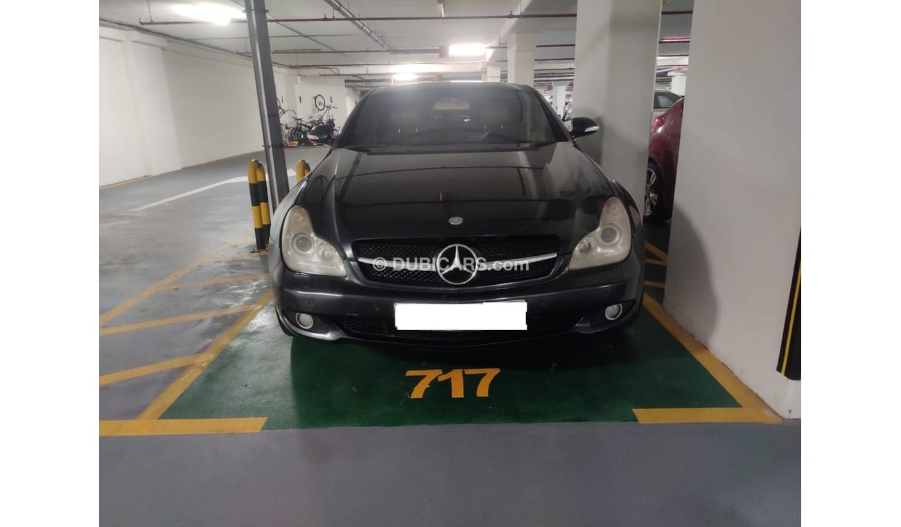 Used Mercedes-Benz CLS 350 35 2005 for sale in Dubai - 610079