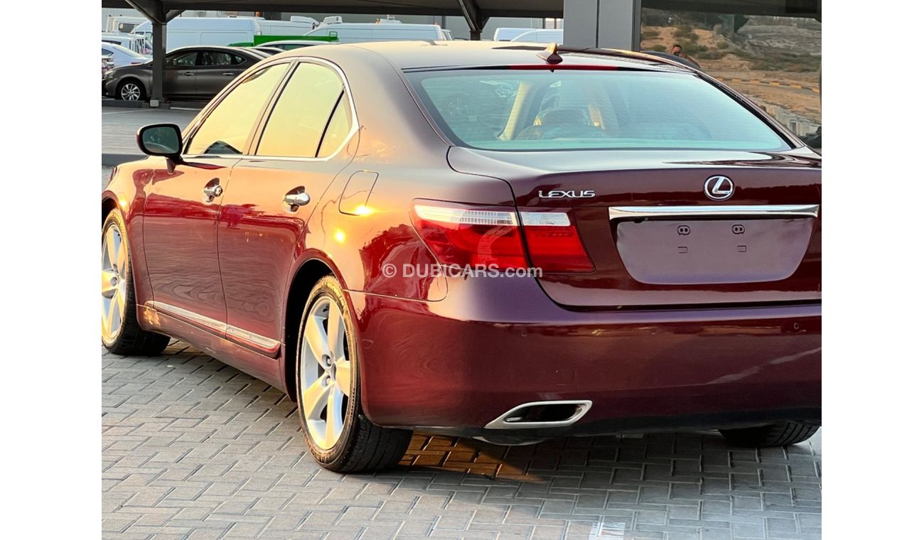 Used Lexus LS460 2009 for sale in Sharjah - 679632
