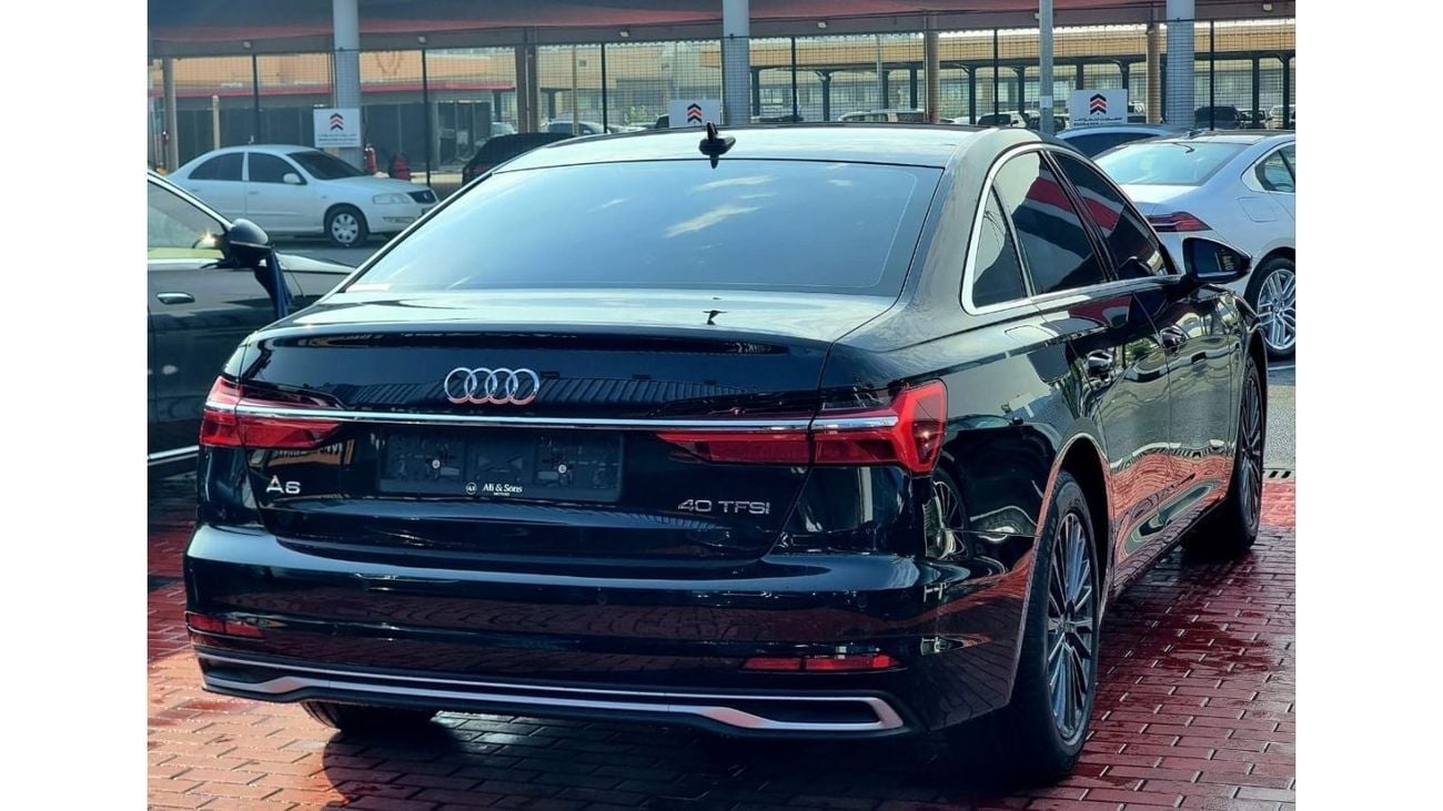 جديدة أودي A6 40 TFSI Warranty & Service 2025 GCC 2025 للبيع في دبي - 789432