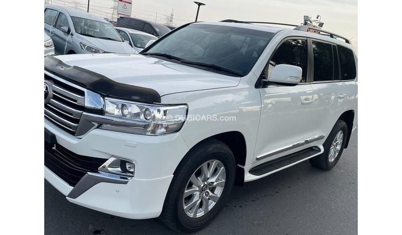 Used Toyota Land Cruiser VXR 2021 for sale in Dubai - 781067