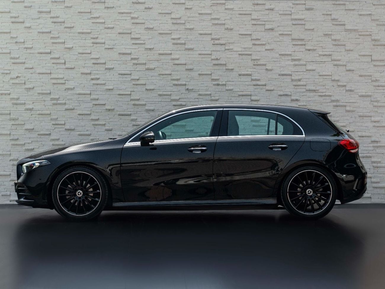 Used Mercedes-Benz A 200 AMG AED 1,887 PM • A200 AMG • 1.4L ...