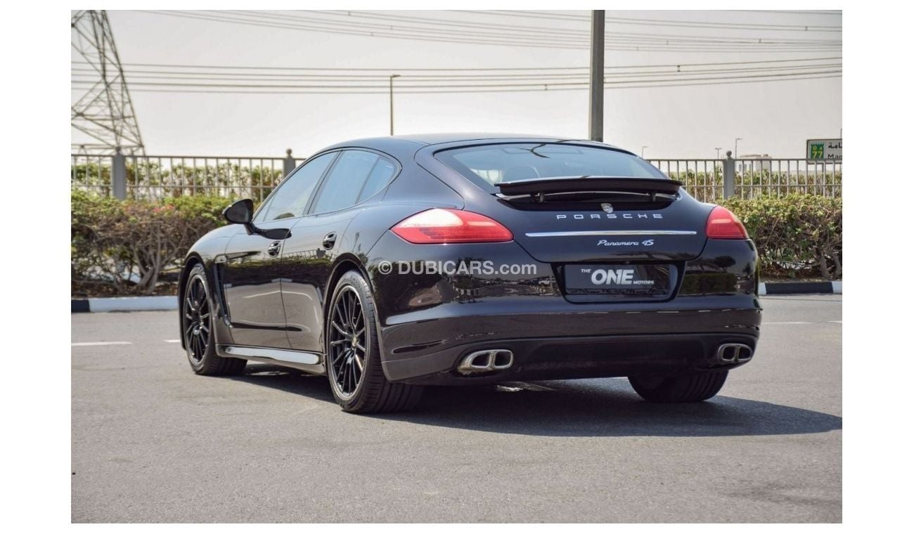 Used Porsche Panamera 2012 for sale in Dubai - 669422