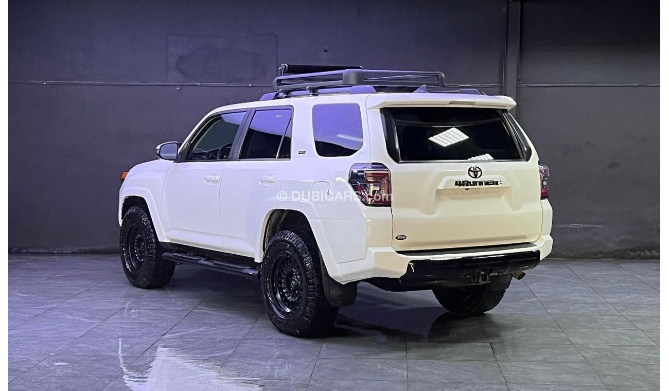 Used Toyota 4Runner SR full option AWD 2020 for sale in Dubai - 677648