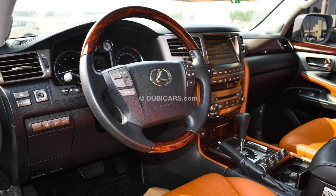 Used Lexus LX 500 2011 for sale in Sharjah - 575029