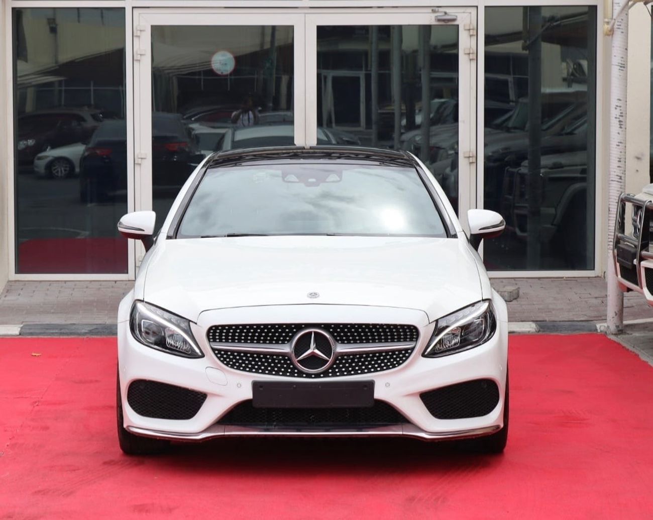 Used Mercedes-Benz C200 Elegance 2018 for sale in Dubai - 730845